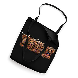 SCoTTISH HiGHLaND CoWS ' The HaPPY BuNCH oF Coos ' Tote Bag
