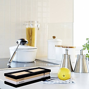 Knife Sharpening Stone, 2-Sided Whetstone with Non-Slip Base, Best Kitchen Blade Sharpener, Grit 1000/6000 Waterstone