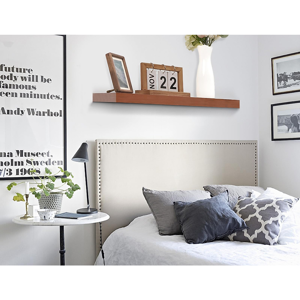 TANYRE 24 inch Rustic Farmhouse Floating Shelves, Wall Mounted Shelves for Bedroom Living Room Kitchen, Set of 2(Honey Oak)