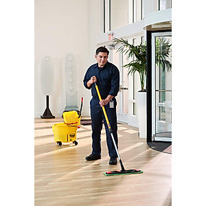 Rubbermaid Commercial Products 18 inch Adaptable Flat Mop Microfiber Pad, Green, for Janitorial/Professional Cleaners and Light-Duty Cleaning/Mopping with Tab/Pocket Functions