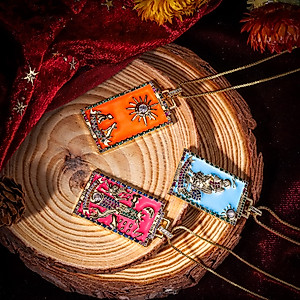 SELENICHAST Tarot Card Necklace Gold Plated Vintage Necklace Good Luck Amulet Tarot Pendant Necklace for Women Men Gifts (Death)