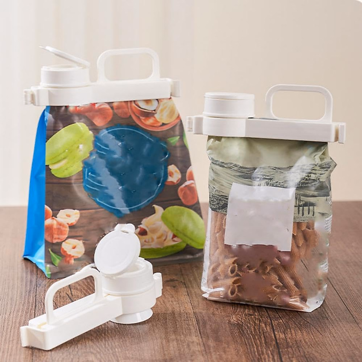 2PCS Food Bag Clips with Pour Spout Food Bag Clip with Pour Spout Bag Spout Clip Suitable for Flour, Snack Bags Clips for Kitchen Bag Sealing Clip with Pour Spout Bag Clips for Food Storage (2PCS)