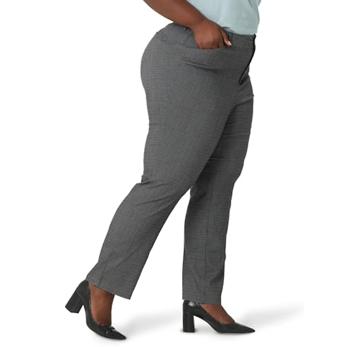 Lee Women's Size Wrinkle Free Relaxed Fit Straight Leg Pant, Black/White Rockhill Plaid, 18 Plus Petite