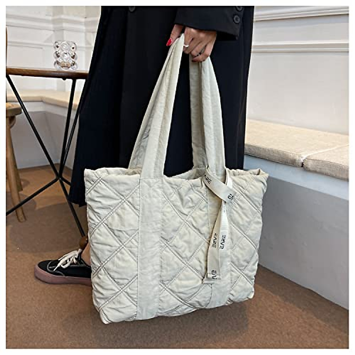 Women Puffer Bag Quilted Puffy Tote Bag Lightweight Cotton Padded Shoulder Bag Trendy Hobo Hippie Down Handbag (Beige)