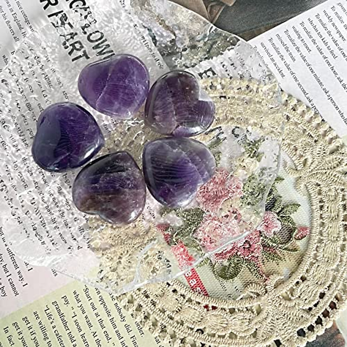 Goplemo Amethyst Heart Crystals Natural Healing Crystals Heart Love Stones 1.2 Inches Polished Carved Pocket Palm Rocks Reiki Balancing Meditation with Gift Bag 5pcs