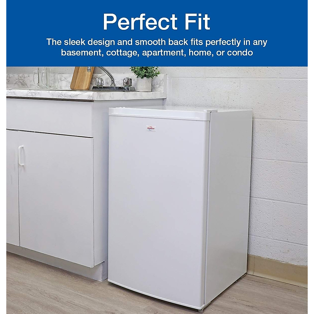 Koolatron Compact Upright Freezer, 3.1 cu ft (88L), White, Manual Defrost Design, Space-Saving Flat Back, Reversible Door, 3 Pull-Out Basket Shelves, for Apartment, Condo, Cottage