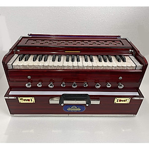 HARMONIUM. ITEM LOCATED IN THE USA. SHIPS WITHIN 24 HOURS. RED FOLDING.