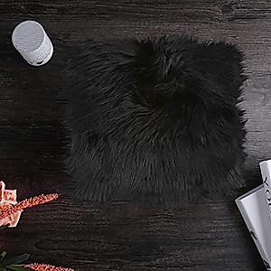 Molain 25 cm Fluffy Rug Faux Fur Carpet Baby Photoshoot Props Holder Small Mini Square Rugs for Bedroom Livingroom Photography Photo Under Nail Mat Table Locker Desk Chair Pad Cover (Black)