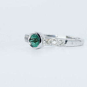 Natural Emerald Gemstone ring for Girls/Diamond Cocktail Rings For Woman / 925 Solid Silver Wedding Band / 5 mm (7)
