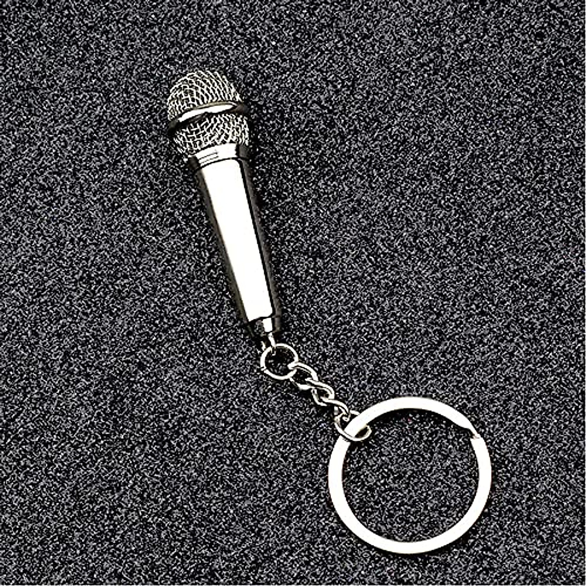 ARFUKA Keychain Microphone Pendant Keyring Creative Gift for Music Lover Gift, Bag Charm, Fashion Accessory