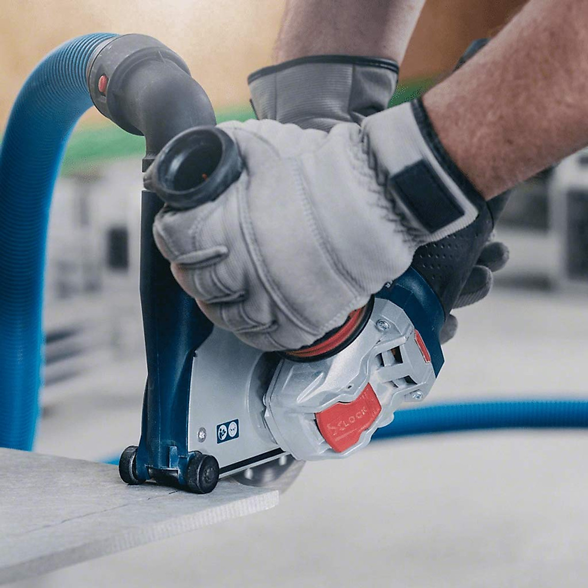 Bosch Professional 2608615166 Cutting Disc Standard (Universal, X-Lock, Diameter 125 mm, Bore Diameter 22.23 mm, Cutting Width 2 mm)