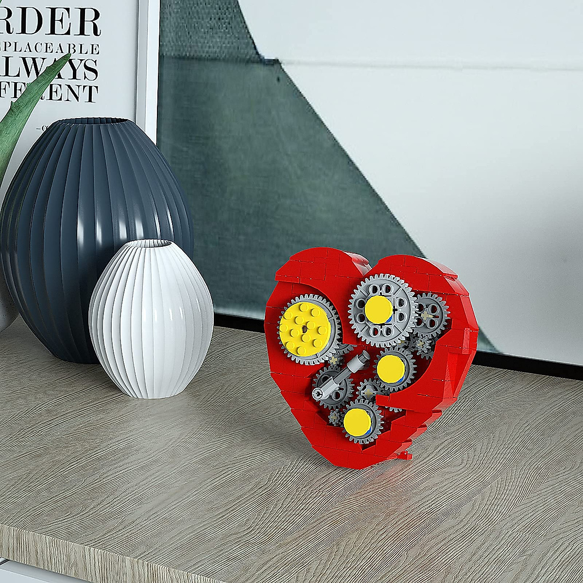 Millionspring A Clockwork Heart Sculpture Building Kits with Gear for Adult,Valentine Gifts Days Decoration for Her,Stress Reliever Building Toys,Creative New 2022(186pcs)