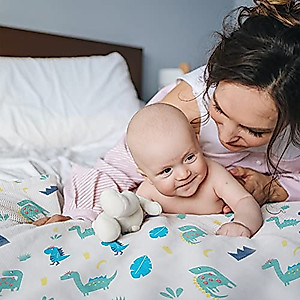 Catteyonce Swaddle Blankets, 4 Pack Breathable Muslin Swaddle Blankets, Cotton Soft and Comfortable Receiving Blanket for Newborn Boys and Girls, Orange/Giraffe, Large 44 "x 47 "