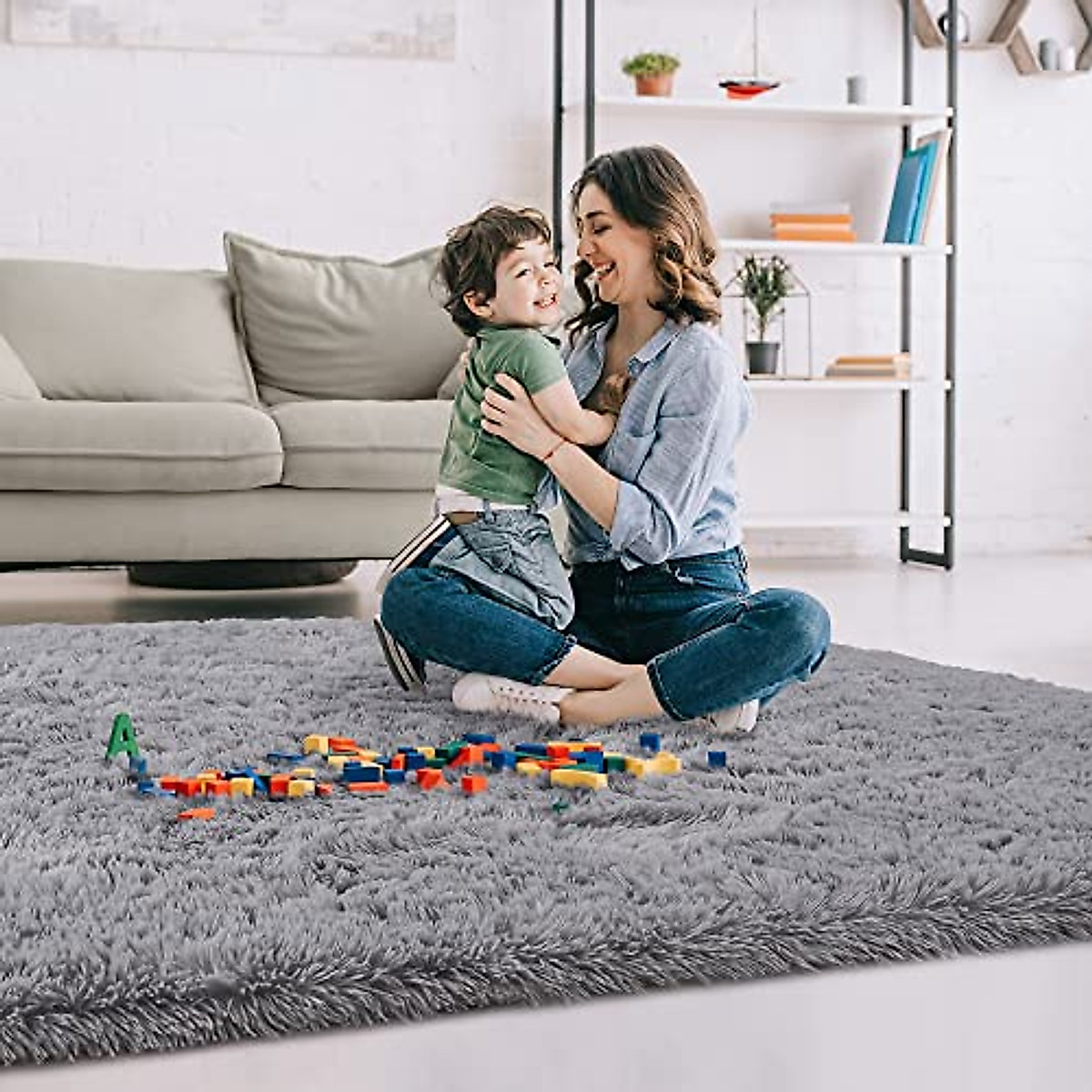 Rostyle Super Soft Fluffy Area Rugs for Bedroom Living Room, 4 ft x 6 ft Shaggy Floor Carpets Shag Christmas Rug for Girls Boys Furry Home Decorative Rugs, Grey