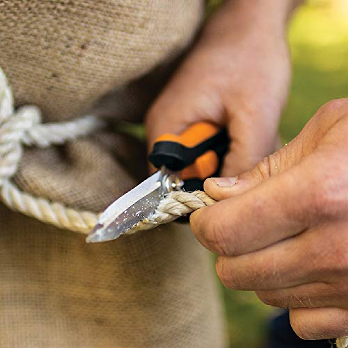 Fiskars Multipurpose Garden Snips, Pruning scissors, Herb Scissors,