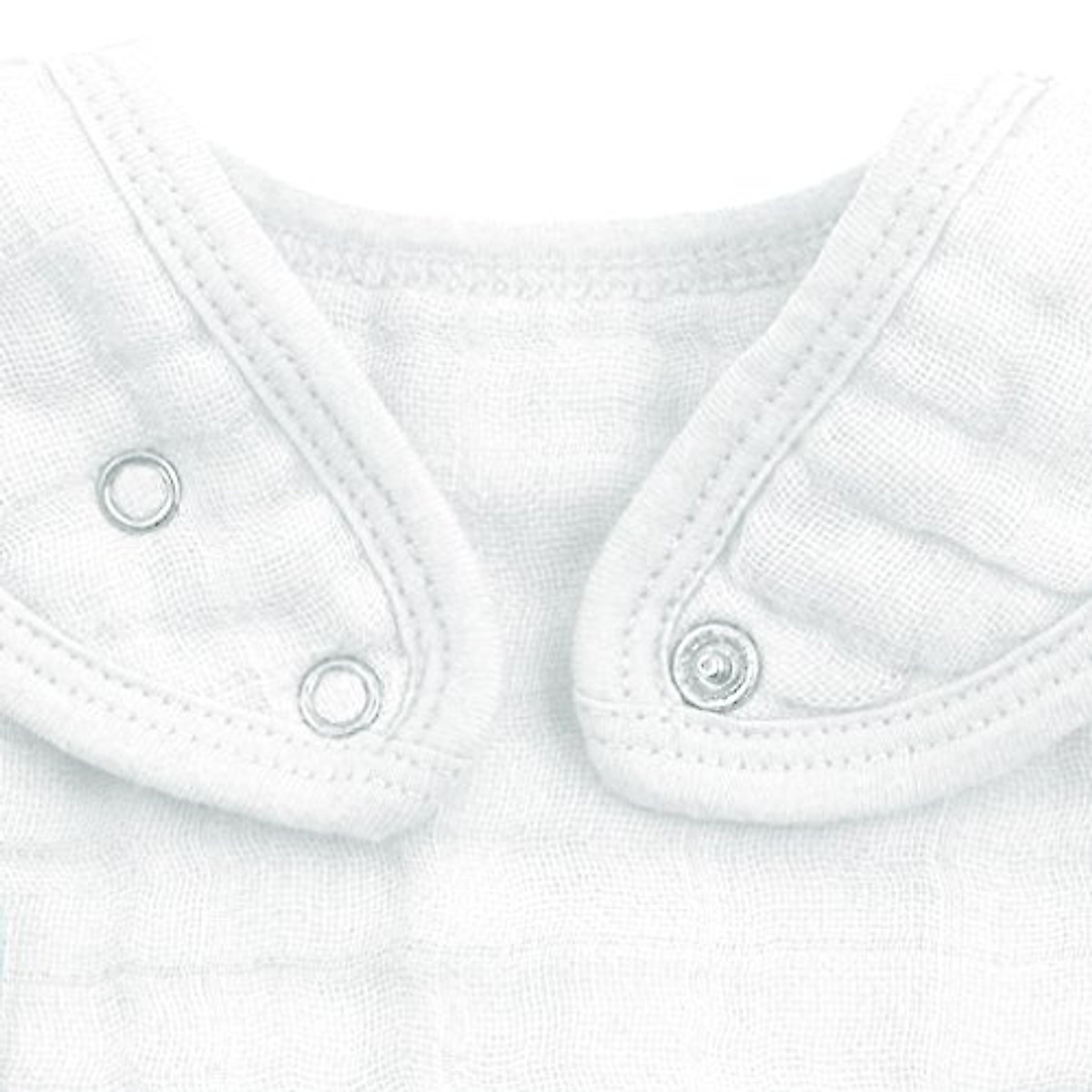 Green Sprouts Muslin Bibs Made from Organic Cotton| 4 Absorbent Layers Protect from sniffles, Drips, & drools | 100% Organic Cotton Muslin, Adjustable snap Closure, Machine Washable,5 Count