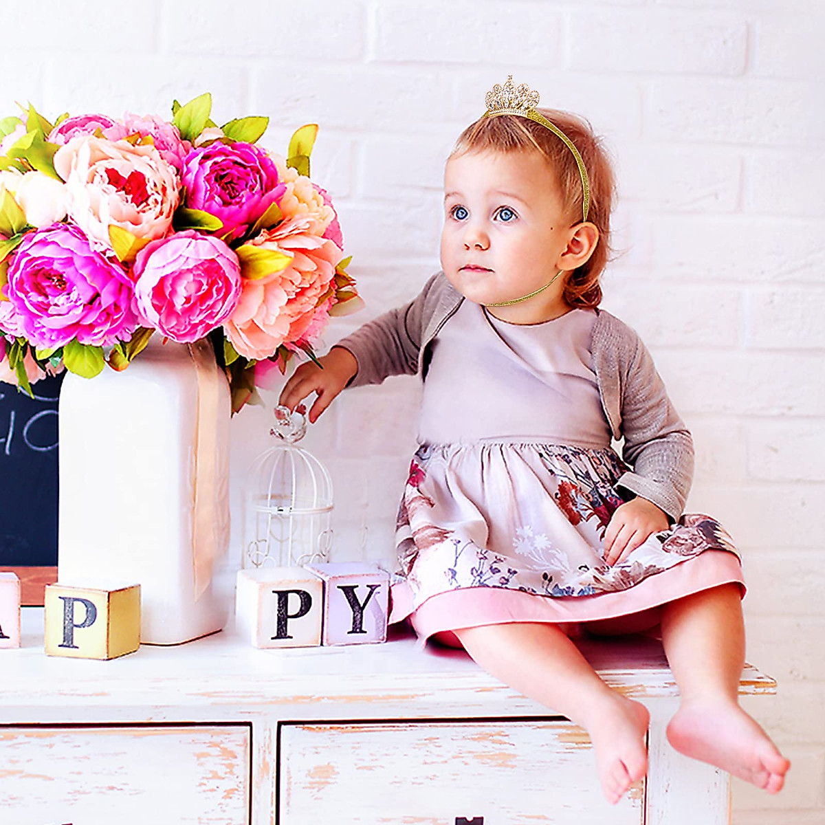 Gold Baby Crown Baby Tiara Baby Crown Headband Crystal Crown Hair Belt for Little Girl Infant Princess Tiaras Birthday Elastic Hair Band for Photography Headband Props