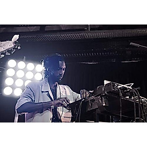 Shure SRH440 Professional Studio Headphones, Enhanced Frequency Response and Extended Range for Home and Studio Recording, with Detachable Coiled Cable, Carrying Bag and 1/4" Adapter (SRH440-BK)