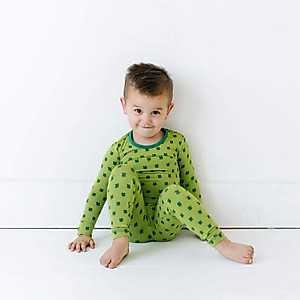 KicKee Pants St. Patrick’s Pajama Set in Long Sleeve Tee, Four Leaf Clover, Snug Fitting PJs (Meadow Clover - 6-12 Months)
