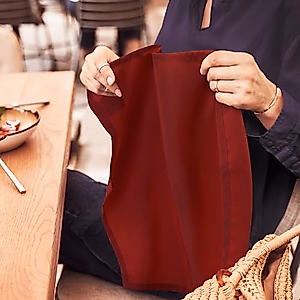 Utopia Home [24 Pack, Red] Cloth Napkins 17x17 Inches, 100% Polyester Dinner Napkins with Hemmed Edges, Washable Napkins Ideal for Parties, Weddings and Dinners