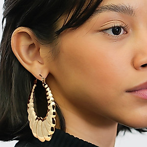 Pnk Trend Gold Plated Scalloped Hoop Earrings for Women-Oval Shaped Shrimp Puffy Hollow Hoop Door Knocker Pin-catch Earrings 50 mm/ 2 inch with Jewelry Box