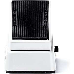 Dunlop CBM105Q Cry Baby Mini Bass Wah Pedal Bundle w/ 9V Power Supply and 6 Assorted Dunlop Picks