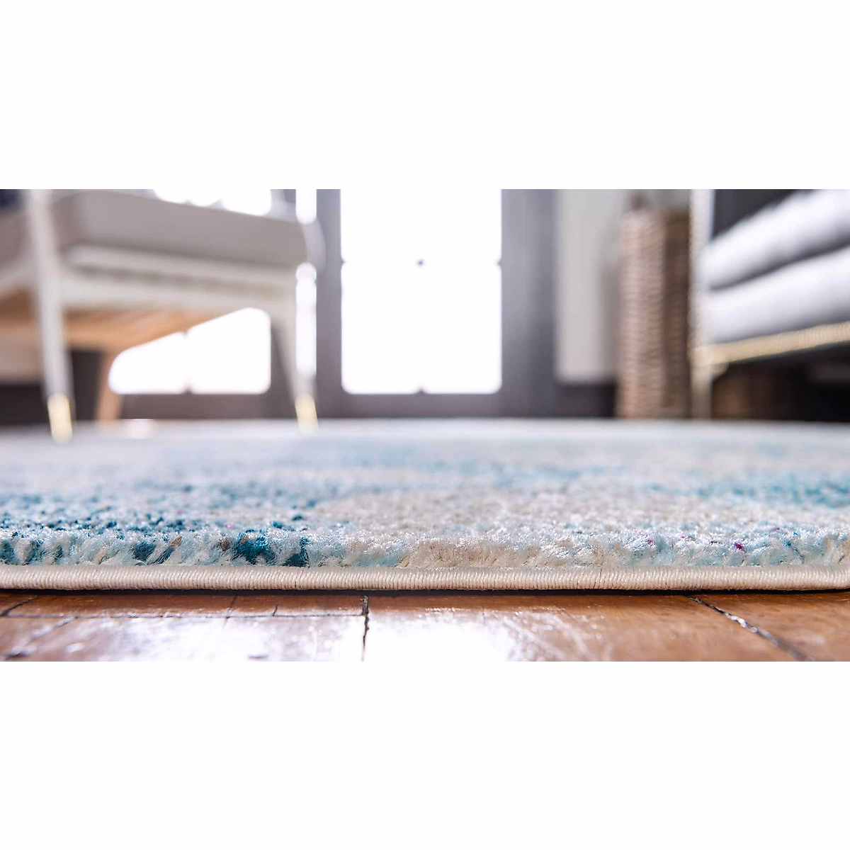 Unique Loom Positano Collection Coastal Modern Coral Lobster Shells Light Blue Area Rug (8' x 10')