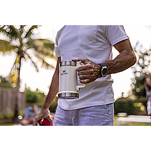Stanley Classic Bottle Opener Beer Stein 24oz Cream Gloss