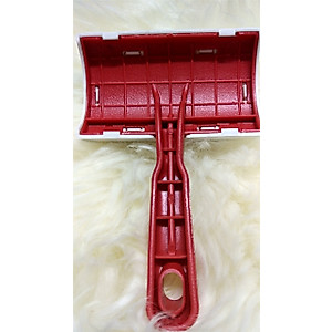 Sheepskin Rug Brush and Cleaner Pet Slicker Brush Fine Wire Rugs Brush Brushing Sheep Skin Rug