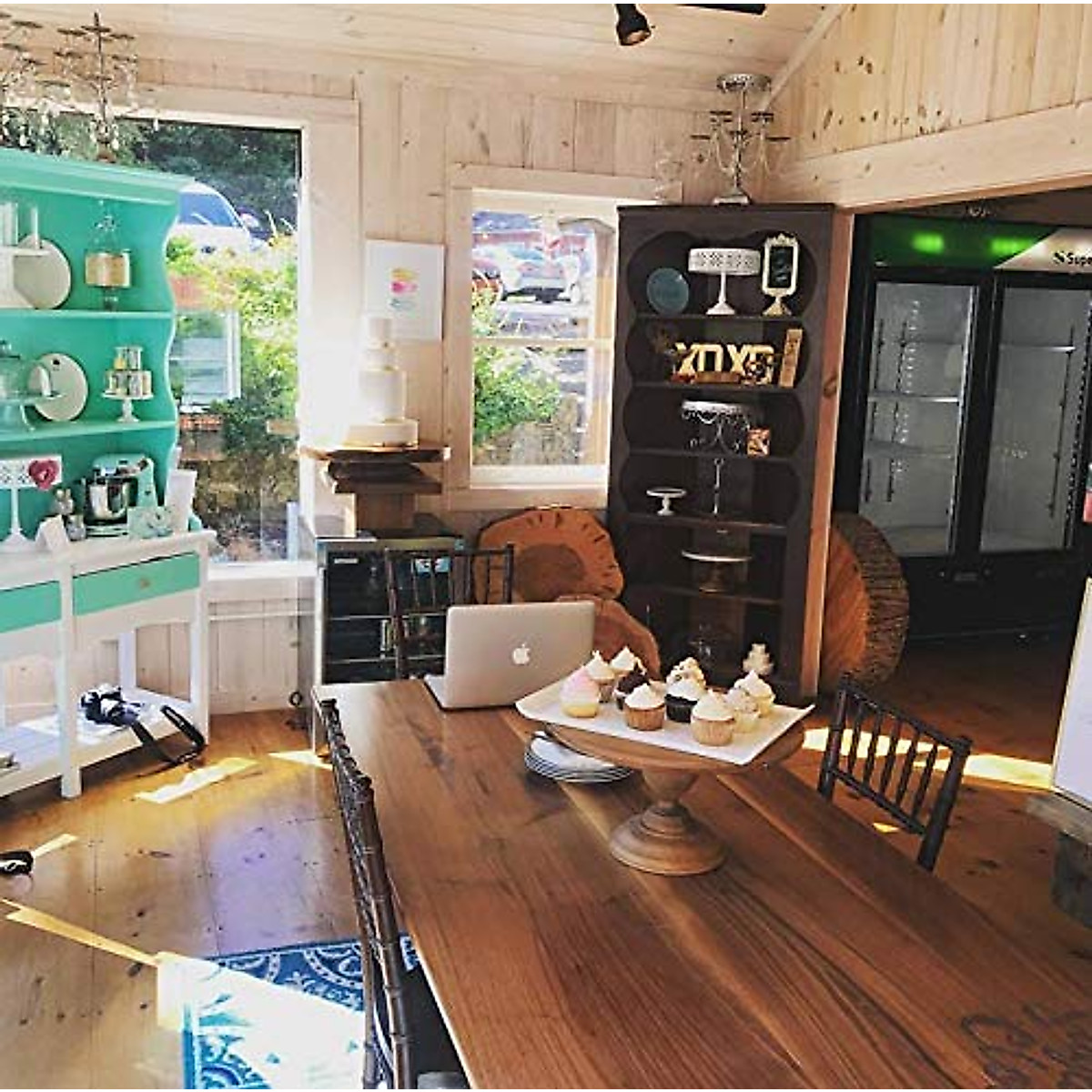 14 inch Wood cake stand Wedding cake display Rustic cupcake holder Donuts pedestal Barn table decoration for birthdays, baby showers