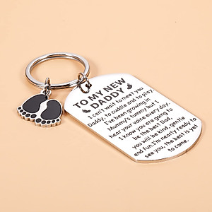 Daddy Dad To Be Gifts New Dad Keychain Gifts for Men First Baby Gift for Dad Daddy Husband Boyfriend from Mom Wife Baby Christmas Pregnancy Announcement Gifts Fathers Day Keepsake from Son Daughter