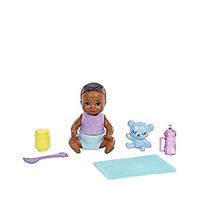 Barbie Skipper Babysitters Inc Doll & Accessories Set, Doll with Two-Tone Hair & Argyle Skirt, Baby Doll & 5 Pieces