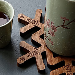 Naturoom Acacia Wood Trivets, Set of 2, Decorative Wooden Kitchen Hot Pads, for Hot Dish, Pan and Tea Pot Holder, Nonslip Coaster. (9.5''L x 8.4''W x 0.6''H)