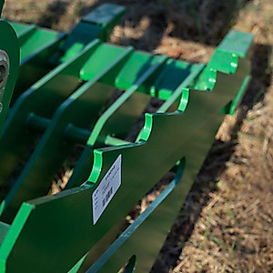 Titan Attachments 72in Fine Grade Rock Grapple Skeleton Bucket with Teeth, Fits John Deere Tractors with Hook and Pin Connection