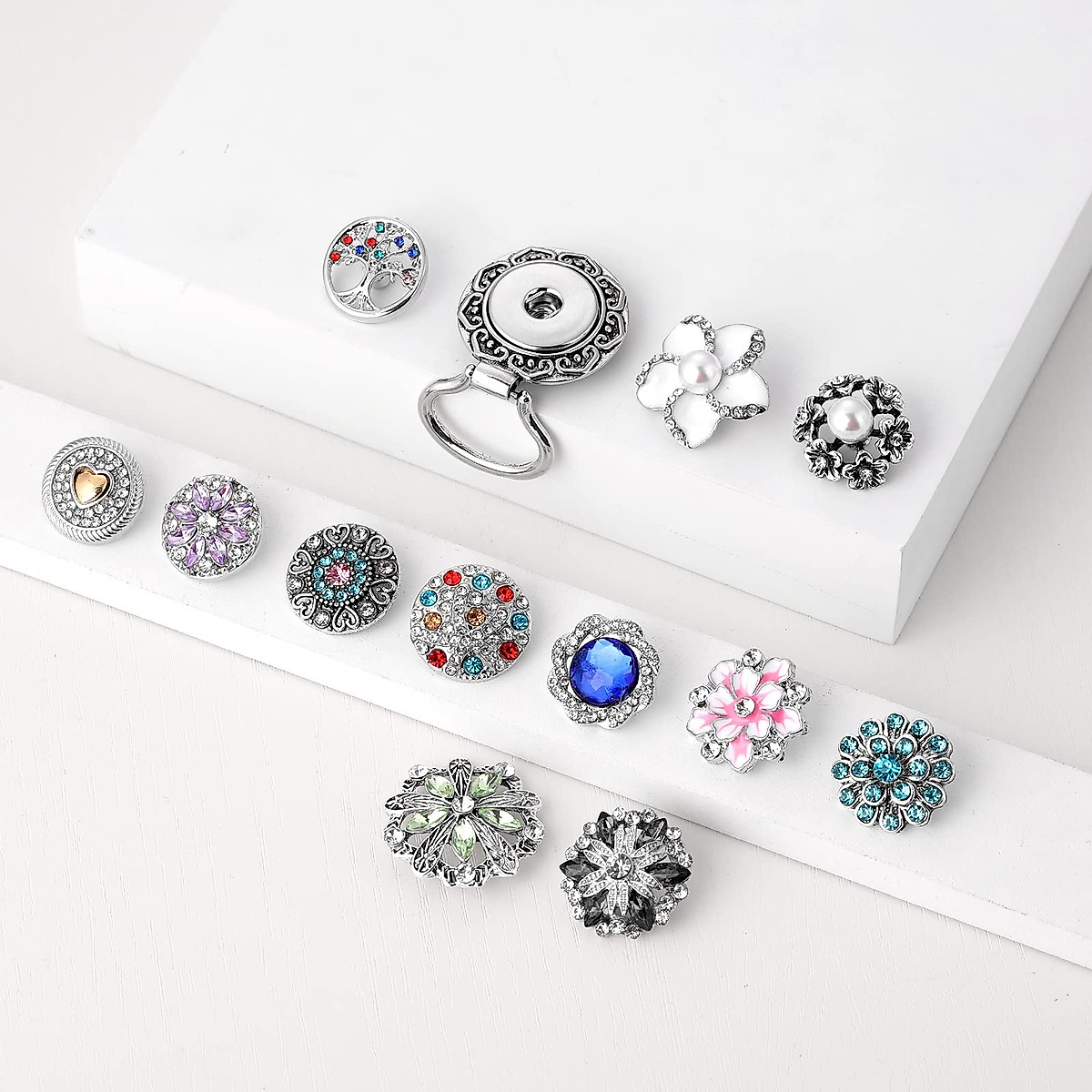 MJartoria Interchangeable Snap Buttons Centerpiece Rhinestone Eye Glass Holding Brooch (12pcs Blue-Rhinestone)