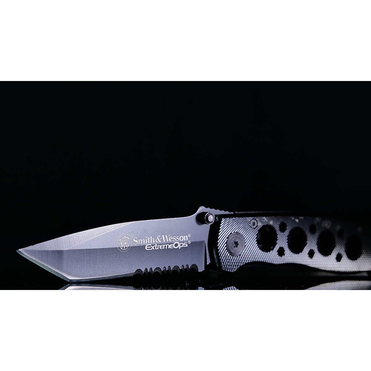 Smith & Wesson CK5TBS 7.4in High Carbon S.S. Folding Knife with a 3.2in Serrated Tanto Blade and Aluminum Handle for Outdoor, Tactical, Survival and EDC