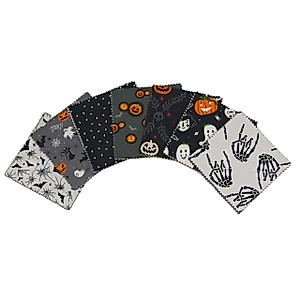 Soimoi Precut 5-inch Halloween Prints Cotton Fabric Bundle Quilting Squares Charm Pack DIY Patchwork Sewing Craft