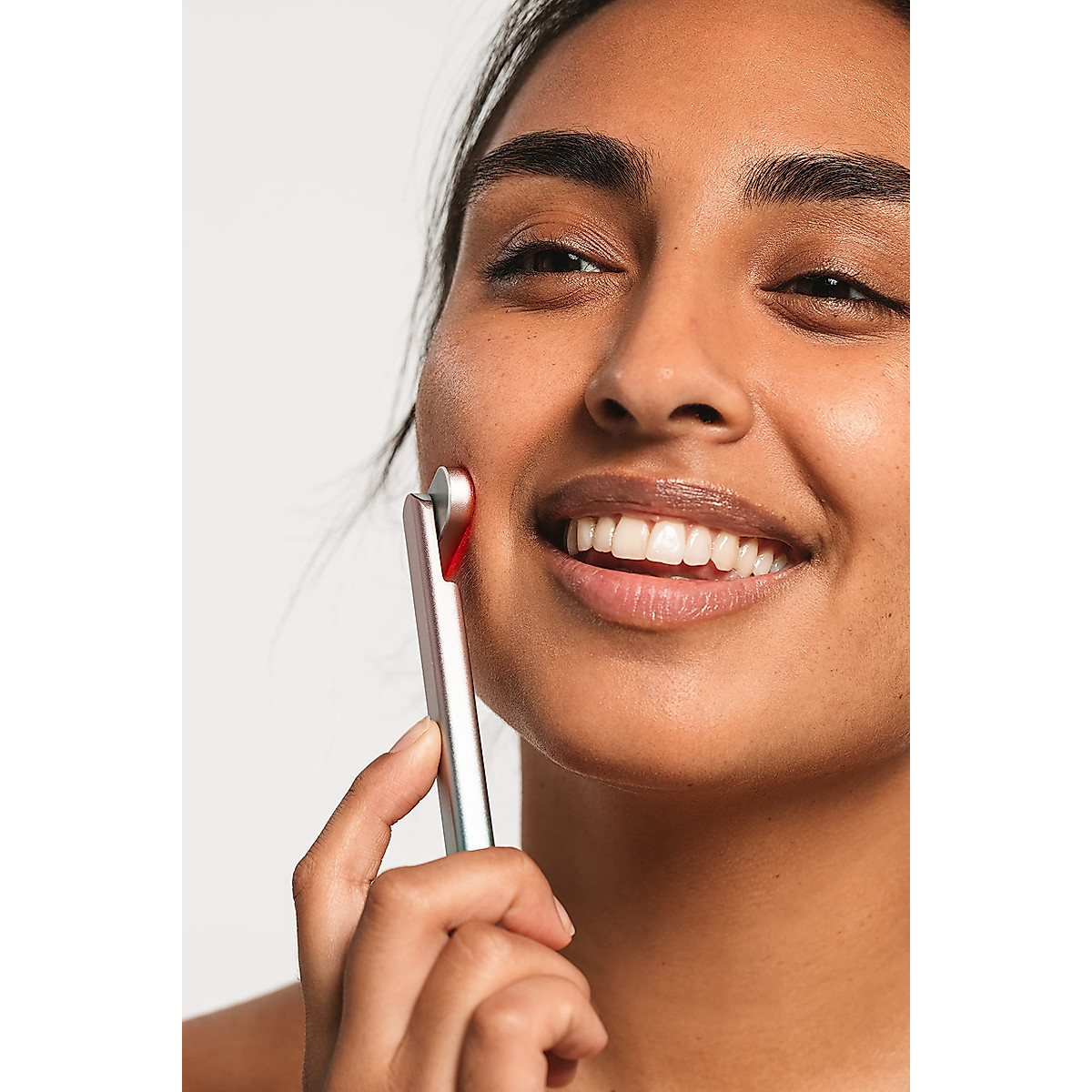 Solawave 4-in-1 Facial Wand and Renew Complex Serum Bundle | Red Light Therapy for Face and Neck | Microcurrent Facial Device for Anti-Aging | Face Massager with Anti-Wrinkle Serum | Rose Gold