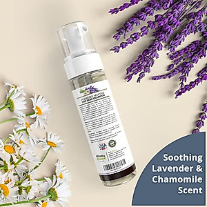 Paw Choice Dry Shampoo for Dogs - Waterless Dog Shampoo, No Rinse Foam Mousse - Removes Odor, Cleans, and Conditions - Hypoallergenic & Natural Dry Dog Shampoo - Made in USA, Lavender Chamomile Scent