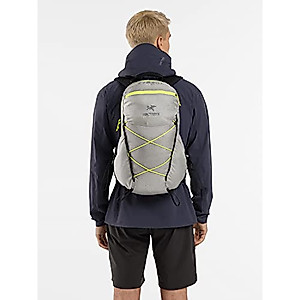Arc'teryx Aerios 15 Backpack Men's | Light Durable Day-Hiking Pack | Pixel/Sprint, Regular