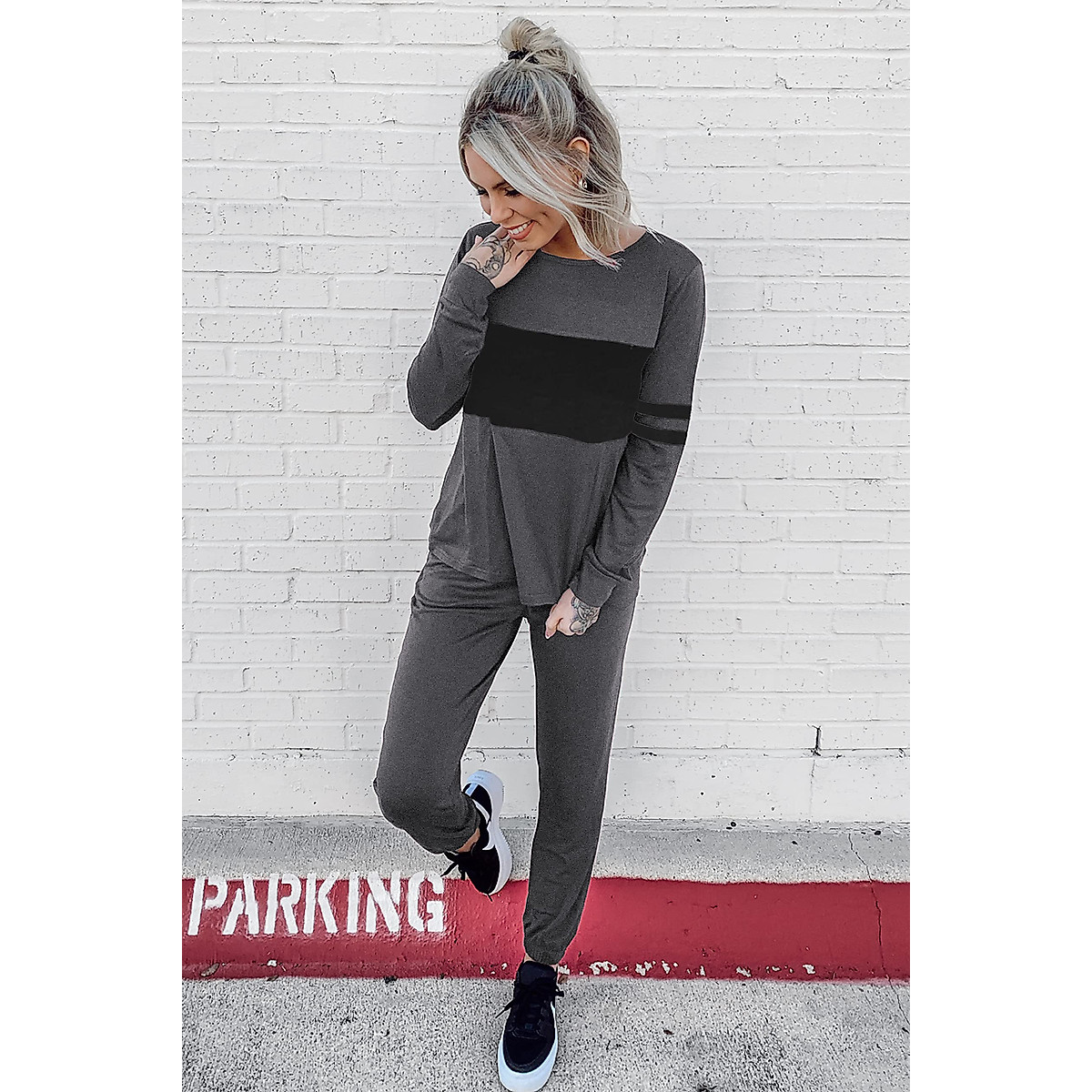 PRETTYGARDEN Women's Color Block 2 Piece Tracksuit Crewneck Long Sleeve Tops Long Sweatpants Outfits Lounge Sets(Dark Grey,Medium)