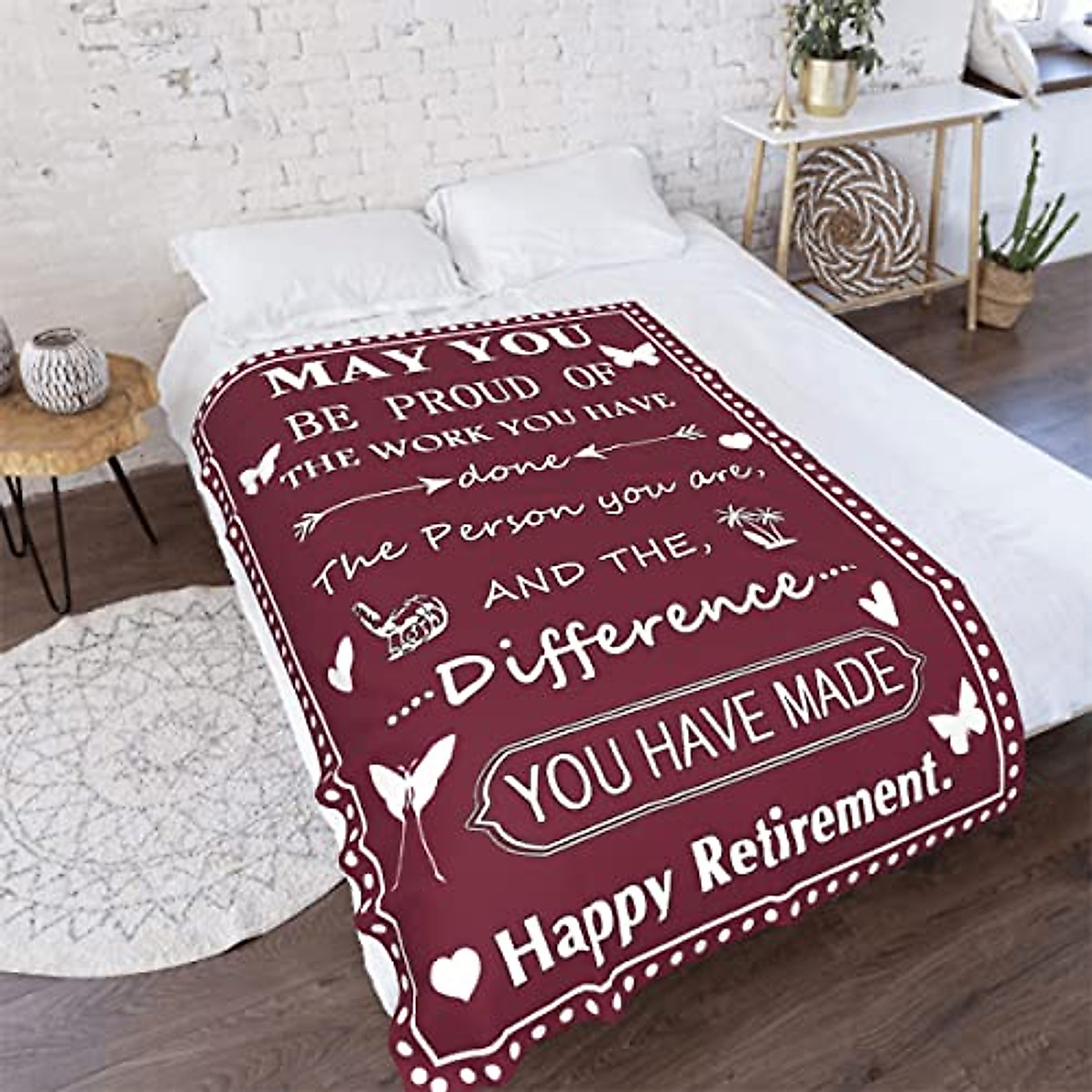Retirement Gifts for Women Blanket,Happy Retired Blanket for Men Women 60"x 50",Boss Coworkers Friend Unique Retirement Farewell Gifts for Parents Grandparents Retirement Creative Blanket