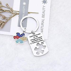 WSNANG Autism Awareness Jewelry Autistic Support Proud Autism Aunt Grandma Gift God Found Some of The Strongest Women And Made Them Autism Aunt/Grandma Keychain (Autism Grandma)