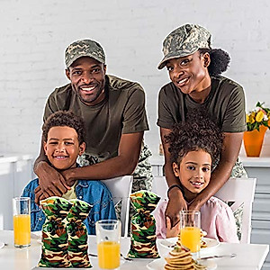 100 Pieces Camo Cellophane Treat Bags, Khaki Camouflage Party Plastic Candy Bag Goodie Present Favor Bag with 100 Silver Twist Ties for Camping Veteran Party Army Theme Birthday Supplies