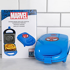 Uncanny Brands Marvel Spiderman Single Sandwich Maker - Marvel Kitchen Appliance