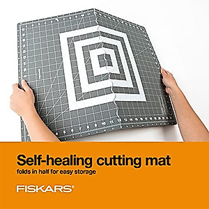 Fiskars 3 Piece Rotary Cutter Set, 45 mm Blade Rotary Fabric Cutter, Fabric Cutting Mat, Ruler for Sewing, Crafts, White/Grey