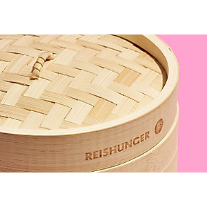 Reishunger Bamboo Steamer Handmade Basket, Traditional 2-Tier Design - 8 Inch - for Dumplings, Rice, Dim Sum, Vegetables, Fish and Meat - Incl. 2 Cotton Cloths