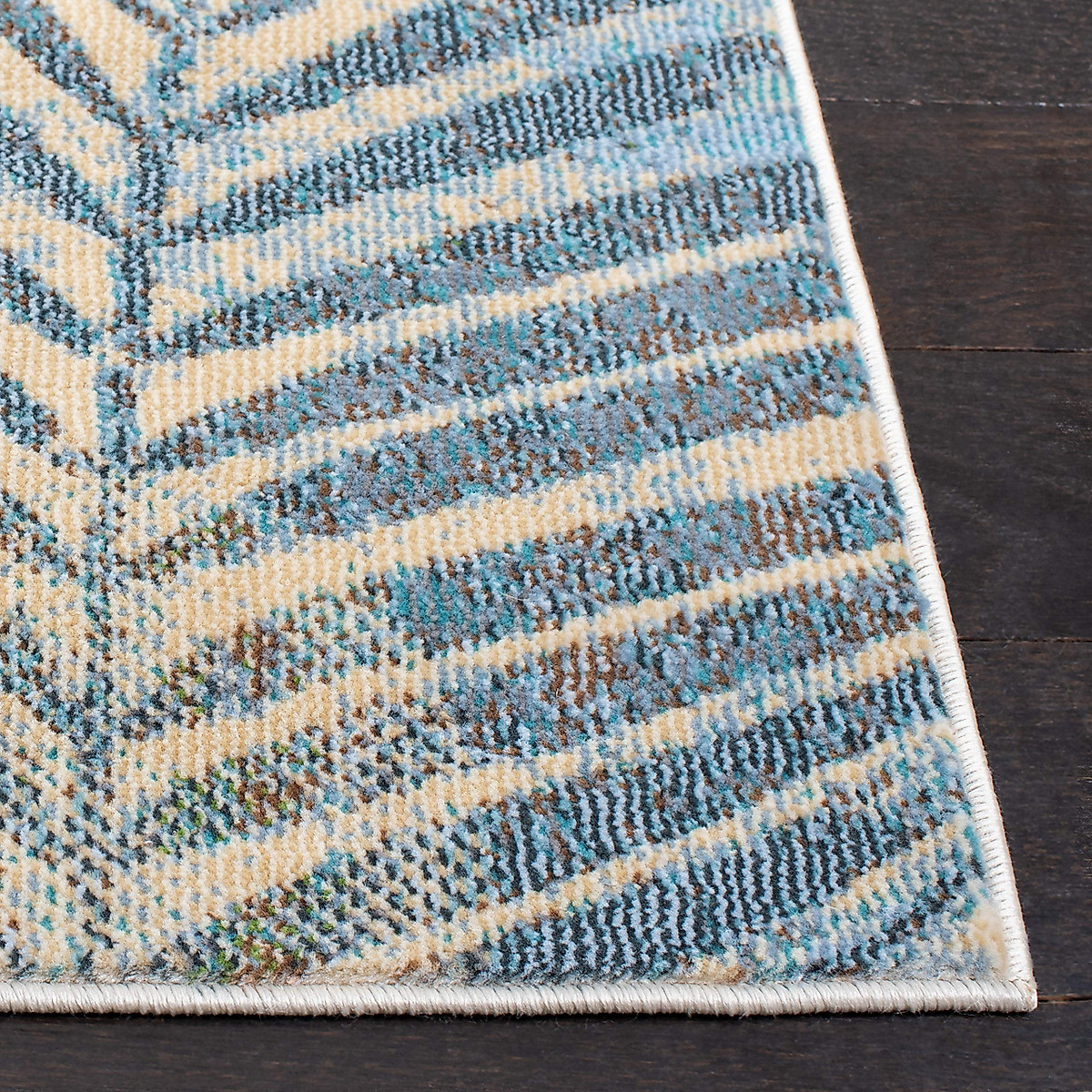 SAFAVIEH Lillian Collection Area Rug - 8' x 10', Blue & Green, Tropical Boho Design, Non-Shedding & Easy Care, Ideal for High Traffic Areas in Living Room, Bedroom (LLN308M)