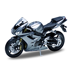 Welly Die Cast Motorcycle Silver Triumph Daytona 675, 1:18 Scale