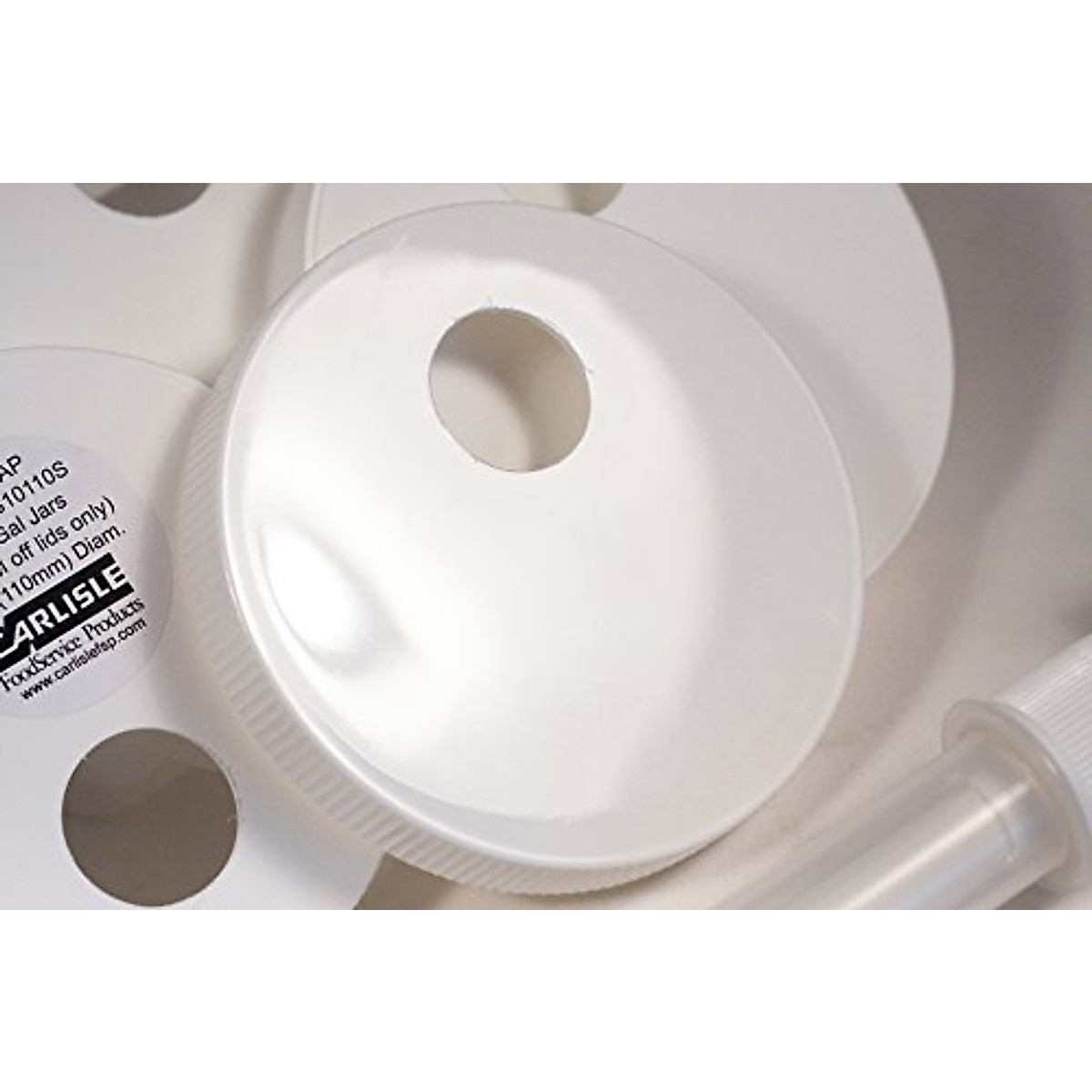 Carlisle FoodService Products Universal Condiment Pump/Dispenser Kit with 5 Lids, White